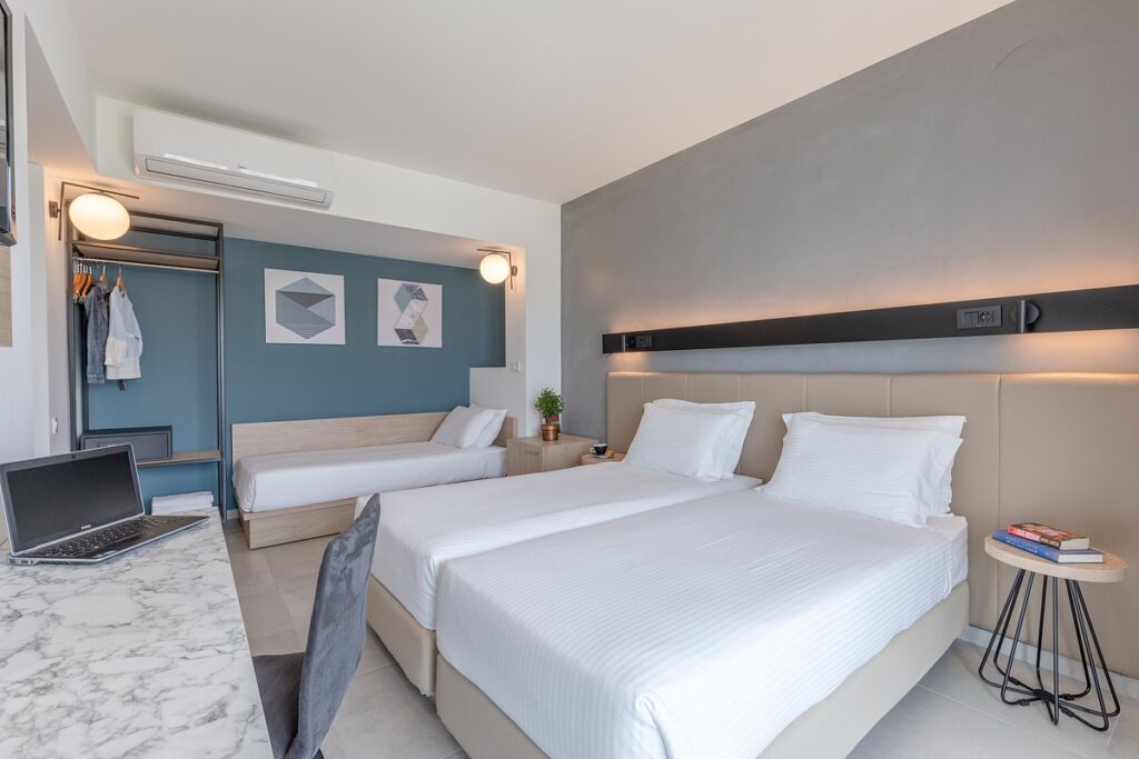 Our Rooms | Avra Hotel